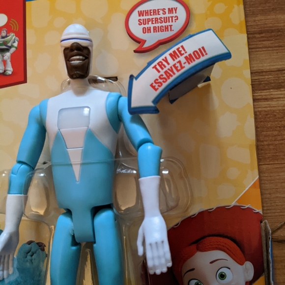 Mattel | Toys | Pixar Interactables Frozone Talking Action Figure ...